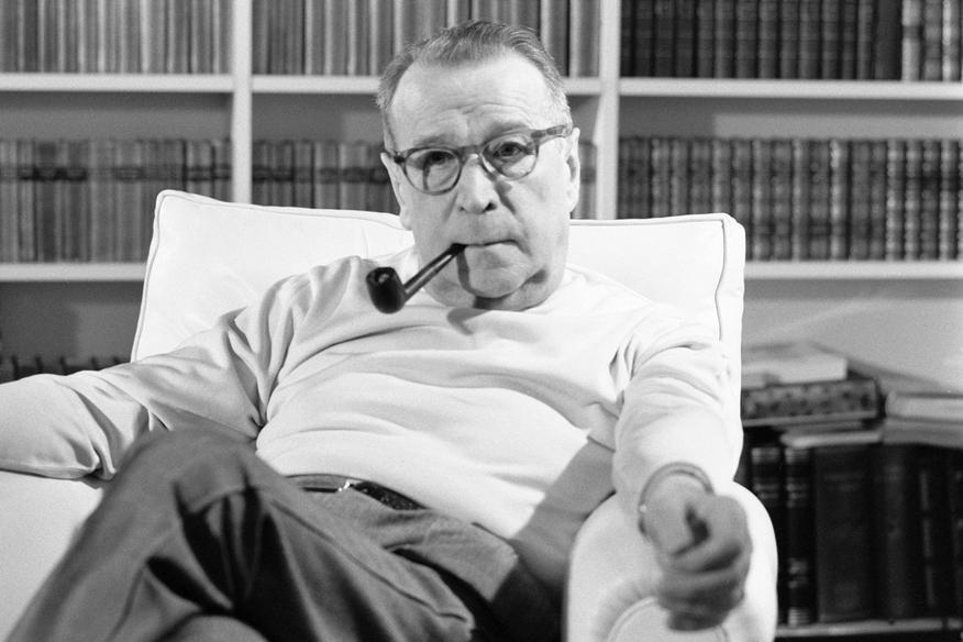 On writing #1 – L’età del romanzo di Georges Simenon – La Linea Laterale